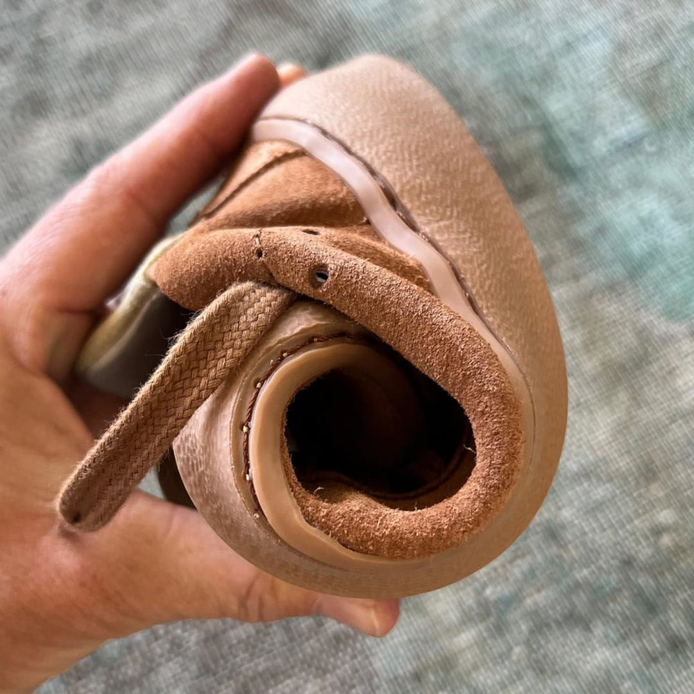 SYDNEY Bio Suede Tan/Gum – VIBAe