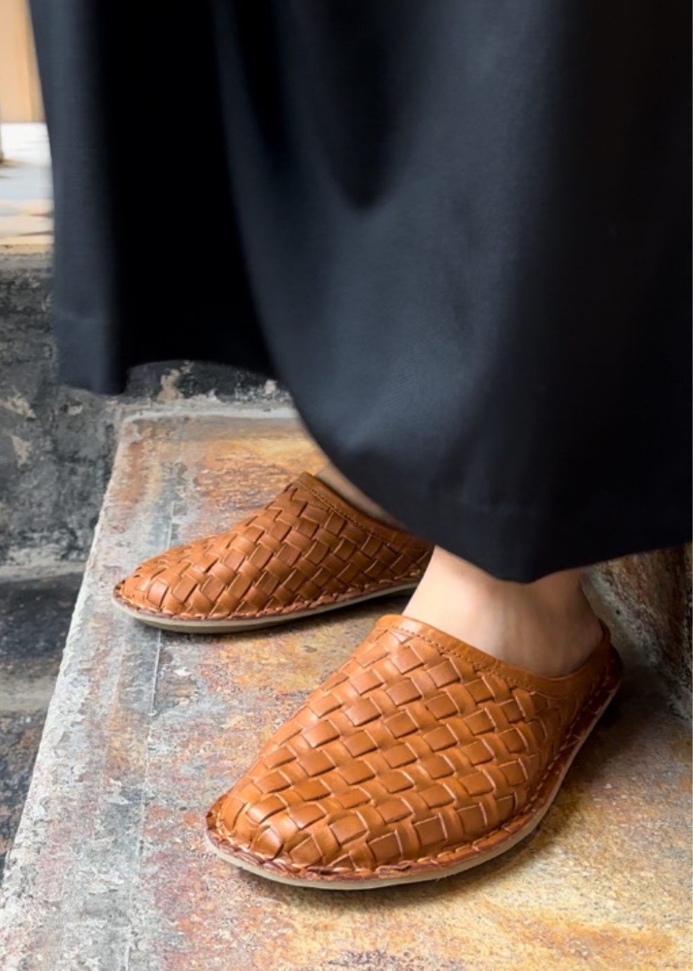 Limited Edition ROMA Woven Leather – VIBAe
